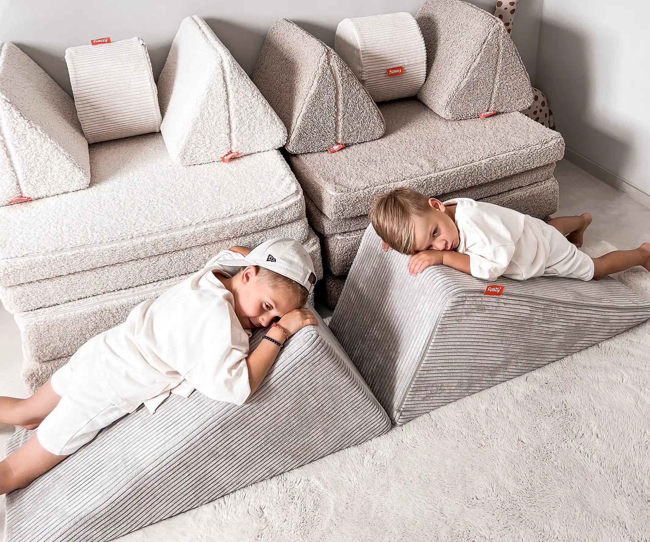 Funzy Slide - Die coole Indoor-Rutsche für grenzenlosen Spaß!